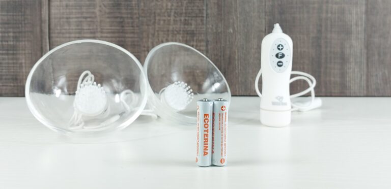 【実購入レビュー】SNSでも話題のニップルマジックで激イキできるか試してみた | STERON