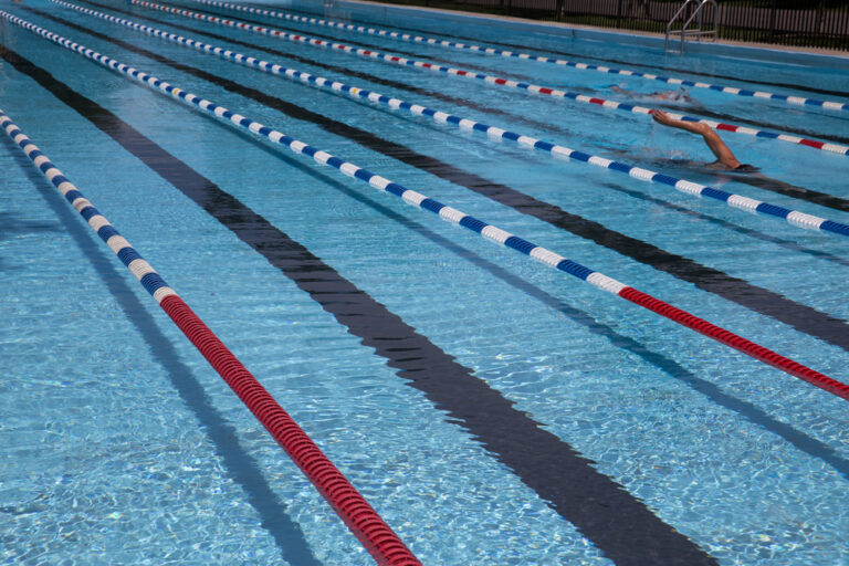 【最寄り駅別】名古屋でプールが利用できるジム37店を徹底比較！ | STERON